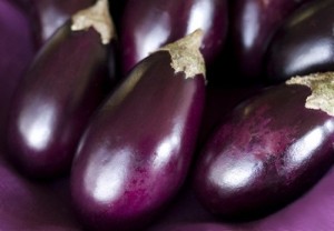 7 alimentos roxos ricos em nutrientes