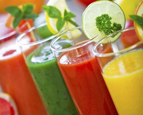 6 coisas que deveria saber sobre beber sucos